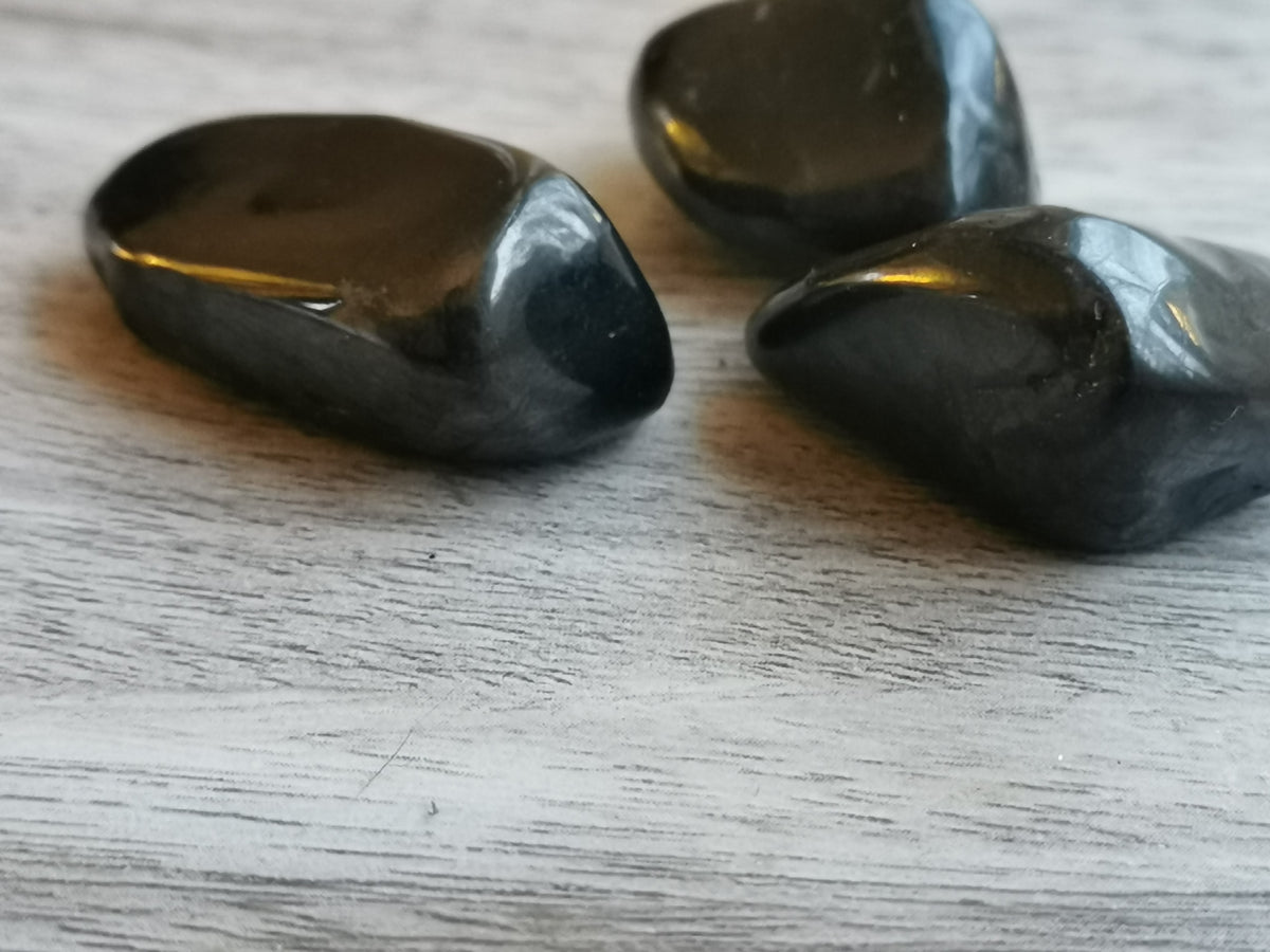 Shungite Tumble – Art Arrows
